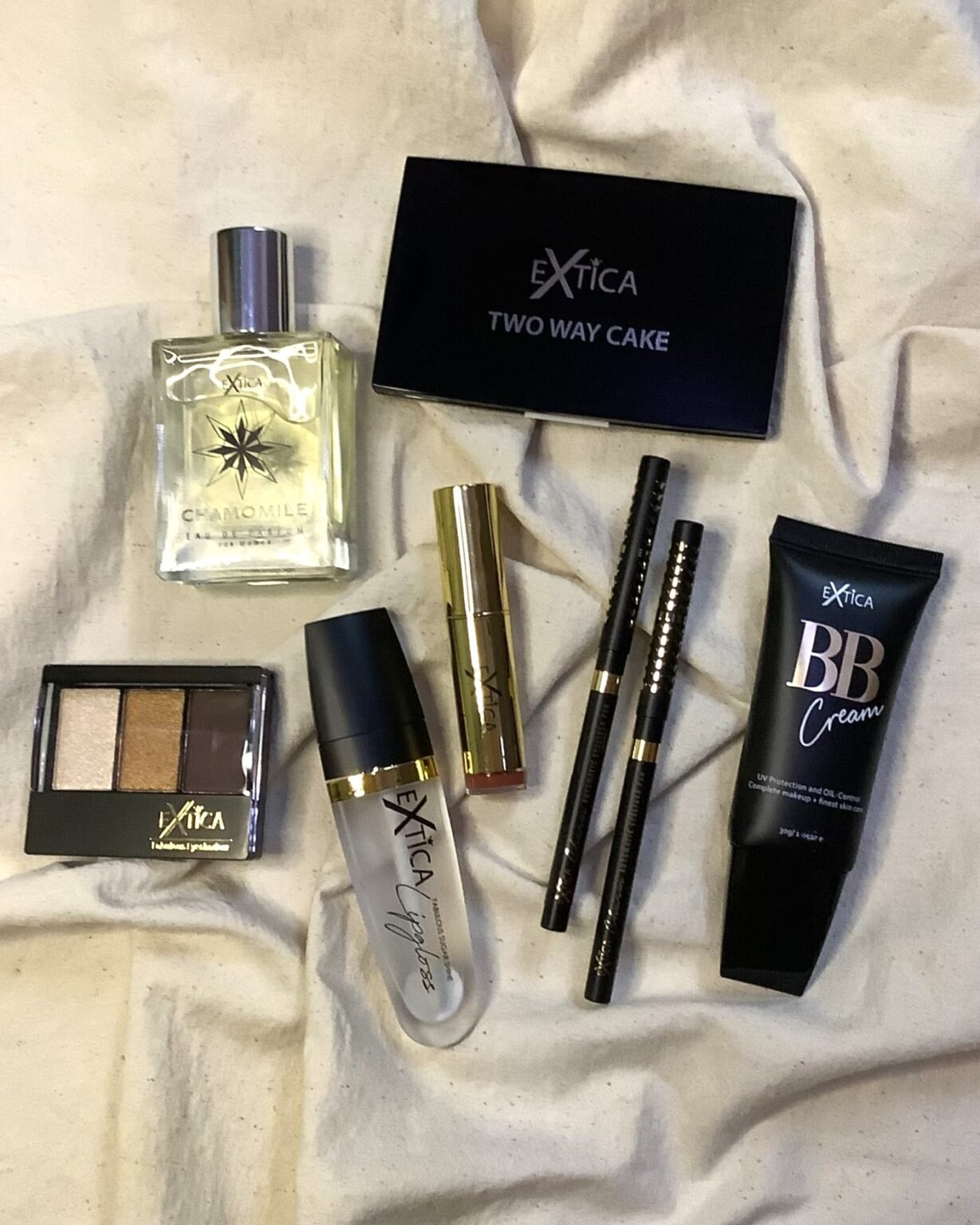 Review & Swatches Rangkaian Makeup Extica Cosmetics BB Cream, Lipstick ...